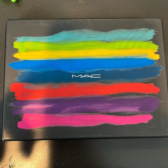 MAC Cosmetics | Makeup | Mac Art Library Palette New Never Worn Or ...
